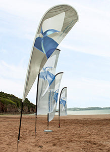 Zoom flags for outdoor events